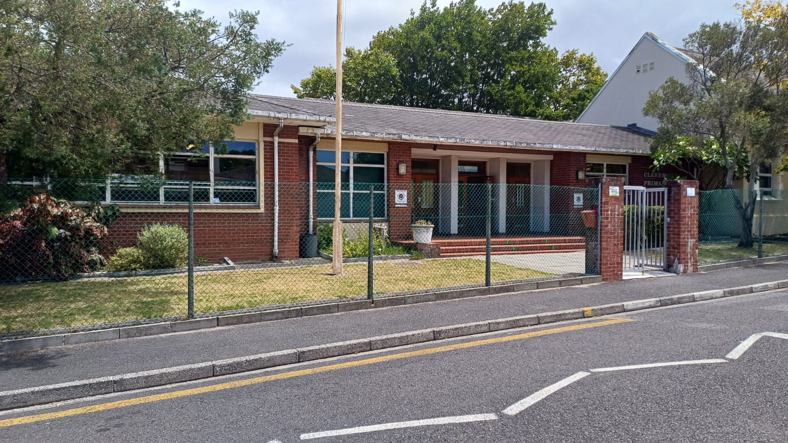 Admissions and School Fees - Claremont Primary School